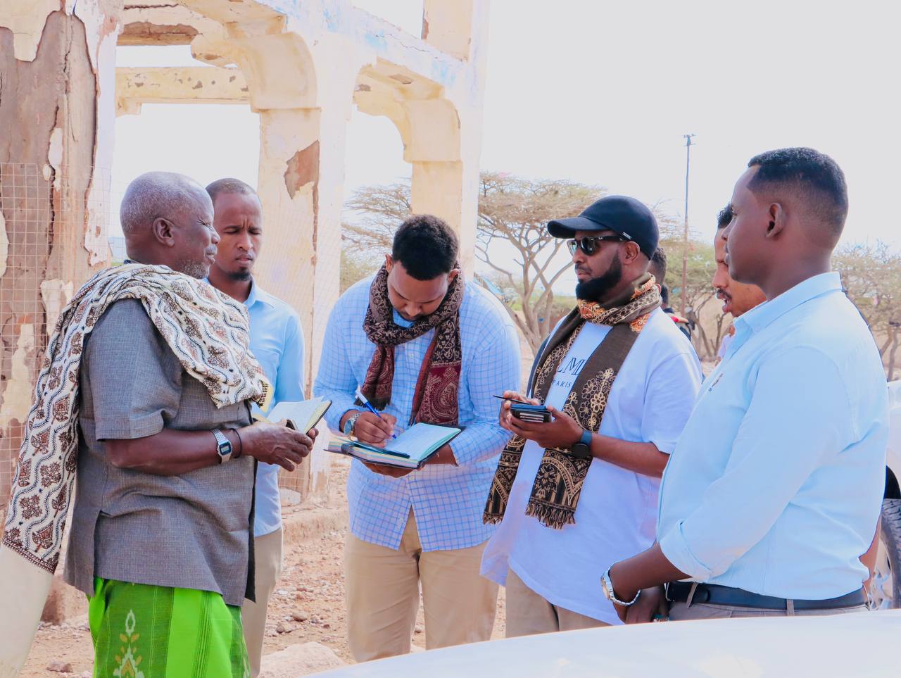 Wasiirka wasaaradda Tamarta iyo biyaha Galmudug iyo mas”uuliyiin kale ...